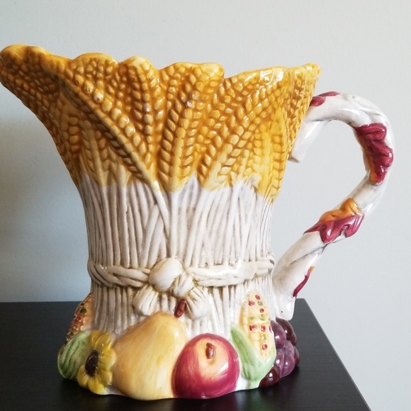 Accents | Pitcher | Poshmark
